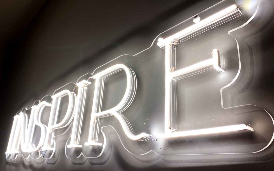 Rótulos en Neon Led Personalizados a tu gusto color y diseño.